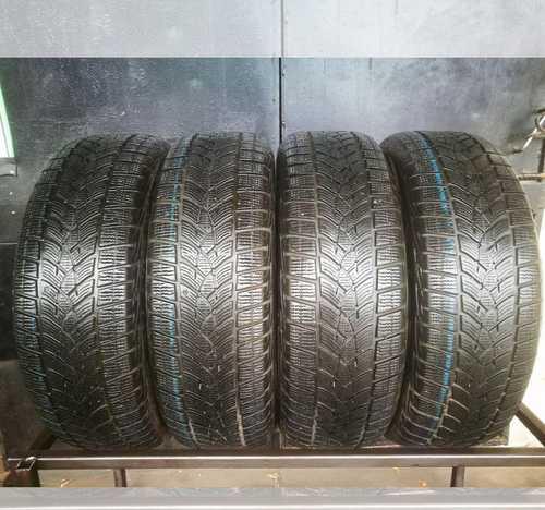 Goodyear UltraGrip Performance Gen-1 235/55 R19