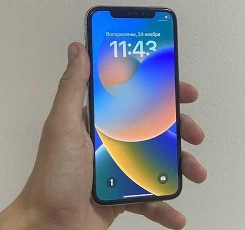 iPhone X, 64 ГБ