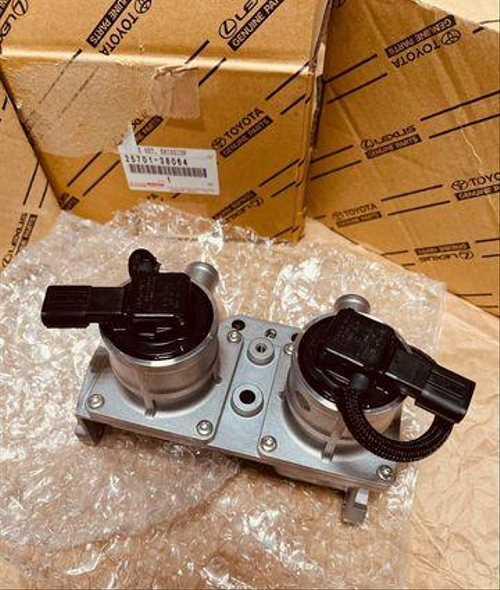 Блок клапанов EGR Toyota LC200 Lexus LX 3urfe