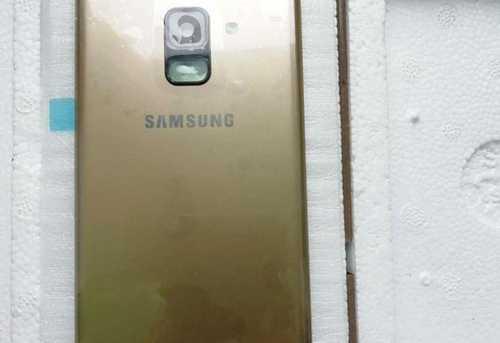 Задняя крышка Samsung Galaxy A8 A530