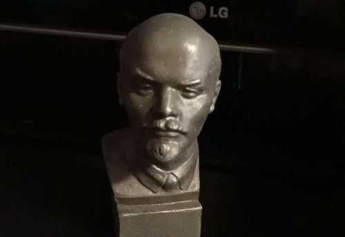 Бюст Ленина, Мурзин
