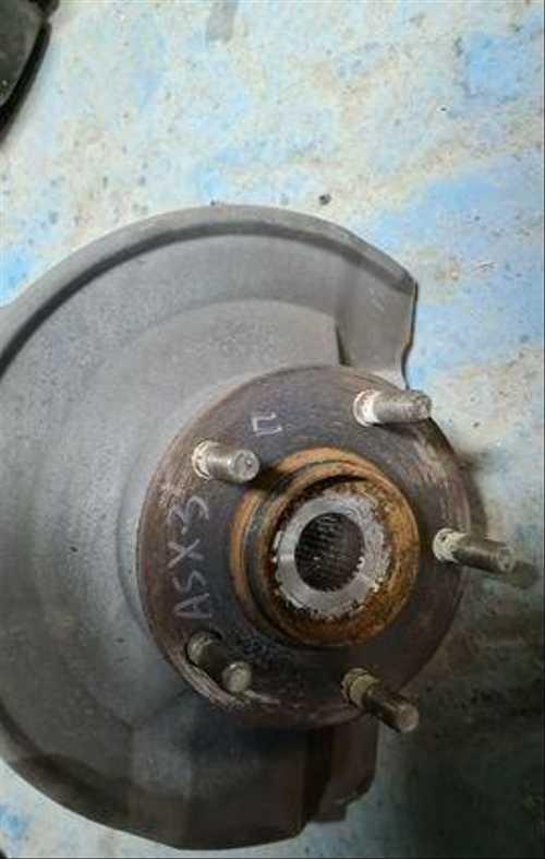 Кулак поворотный mitsubishi lancer 10