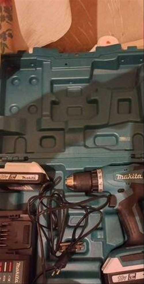 Шуруповерт makita