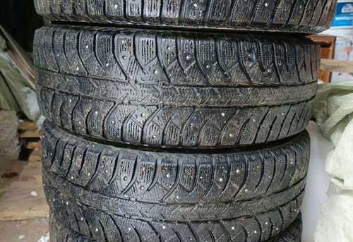 Bridgestone Ice Cruiser 7000 17.5/6 R14 82T