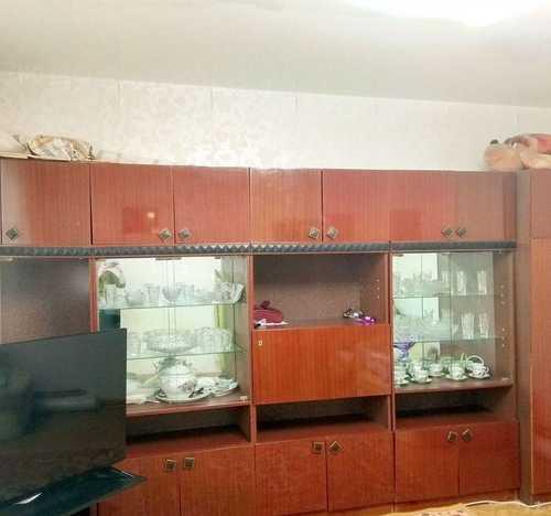 Продам стенку бу