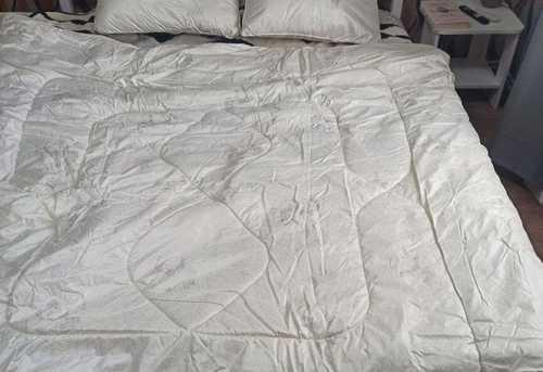 Одеяло и 2 подушки евро комплект