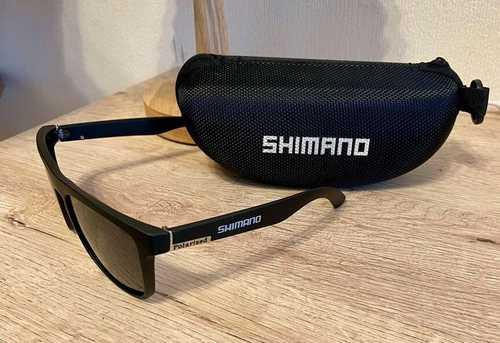 Поляризационные очки для рыбалки в футлчре Shimano