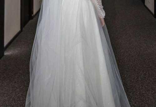 Свадебное платье (44-46р)