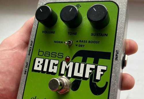Педаль EHX Bass Big Muff PI - басовый fuzz