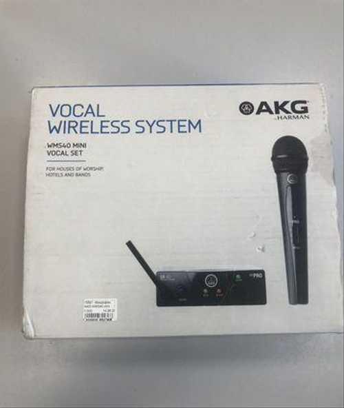 Рпдиосистема с ручным передатчиком AKG WMS40 mini