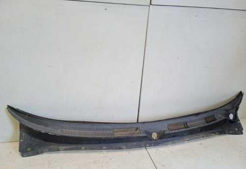 Планка под лобовое стекло Hyundai Sonata 4 2.4