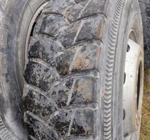Шины 315/80R 22 5 в сборе