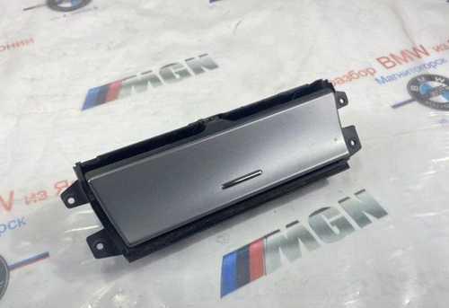 Пепельница передняя Bmw X5 E53 M54B30 2005