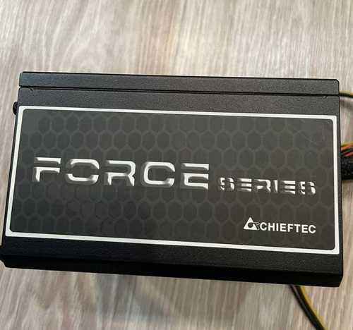 Блок питания chieftec force series 750w