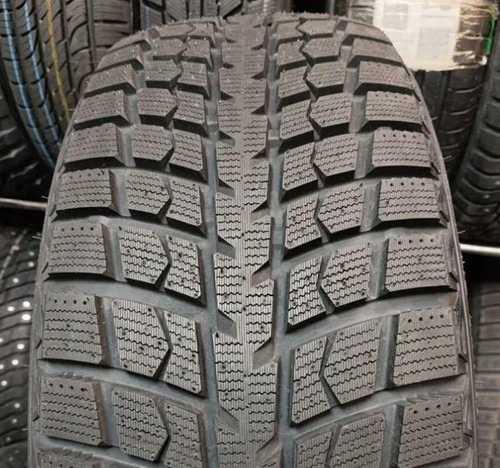 LingLong Green-Max Winter Ice I-15 SUV 235/65 R17