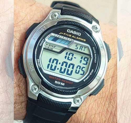 Японские наручные часы Casio W-212H-1A