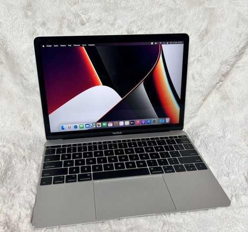 Macbook air 12 2017 (m3 8/256)