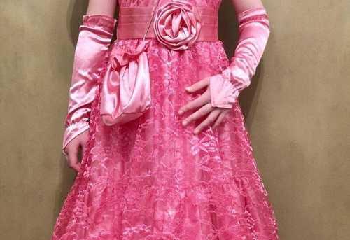 Платье праздничное нарядное розовое (р. 134)