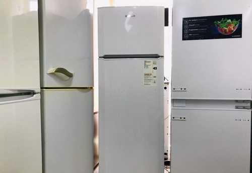 Холодильник Beko DS 325000