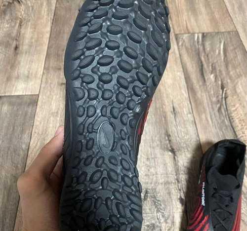 Сороконожки nike phantom