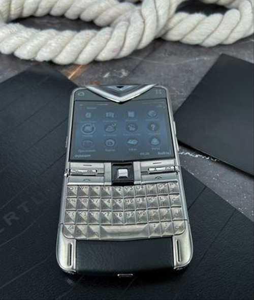 Vertu constellation quest black leather