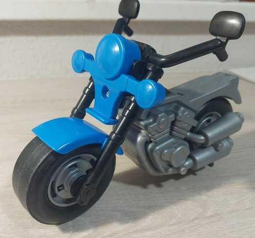 Игрушечный мотоцикл