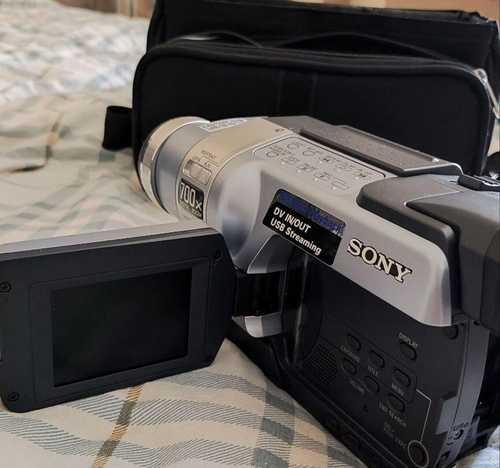 Видеокамера Sony digital 8 DCR-TRV345E