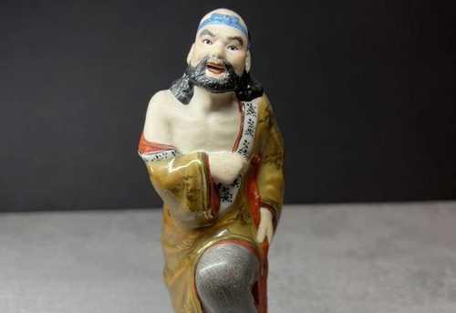 Фарфоровая статуэтка / Старый Китай