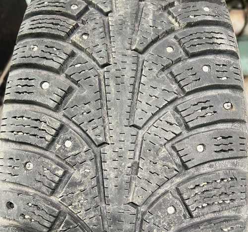 Nordman 5 215/55 R17