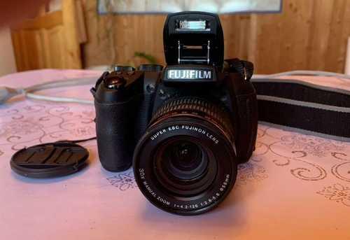Цифровой фотоаппарат Fujifilm FinePix HS30EXR1