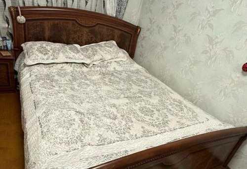Кровать двухспальная 180 200 деревянная