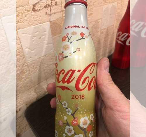 Бутылочка Coca-Cola