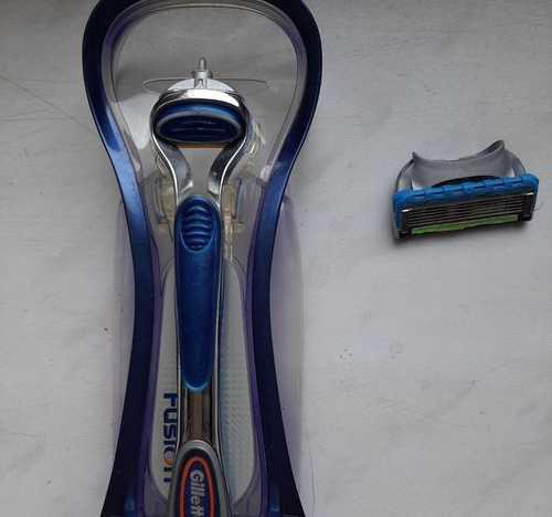 Бритвенный станок Gillette Fusion5 мужской