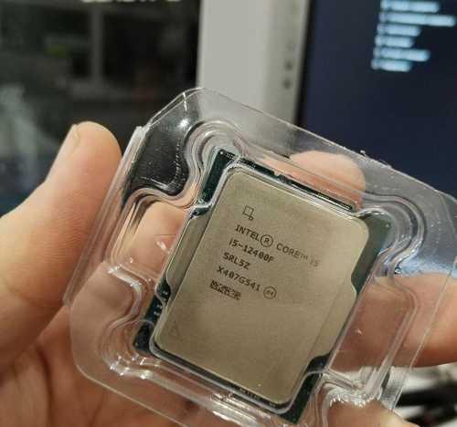 Процессор Intel Core i5 12400f