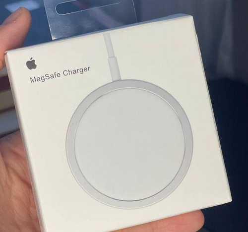 Удобная зарядка MagSafe: без проводов для Apple