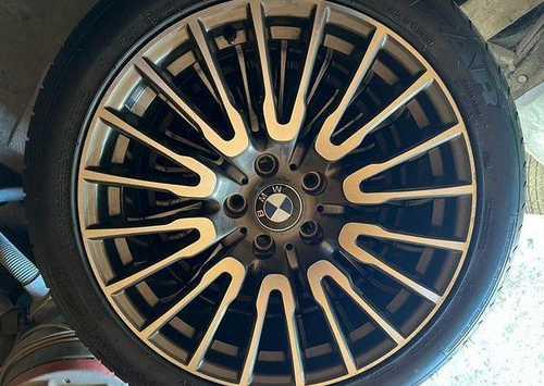 Goodyear EfficientGrip 245/45 R19 и 275/40 R19 102