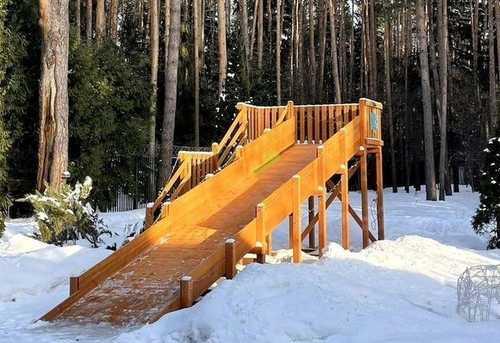 Зимняя деревянная горка "Снежинка", скат 8 метров
