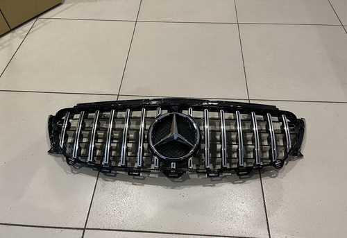 Решетка в бампер Mercedes W213 GT новая w213