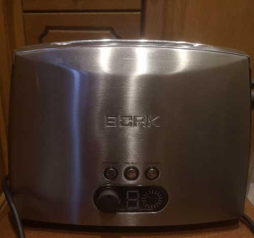 Тостер Bork T700 отл состояние