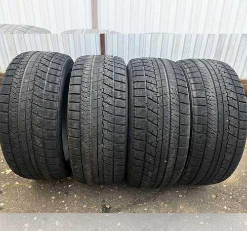 Bridgestone Blizzak VRX2 255/40 R19 107W