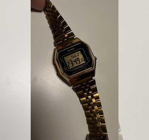 Наручные часы Casio LA680WE