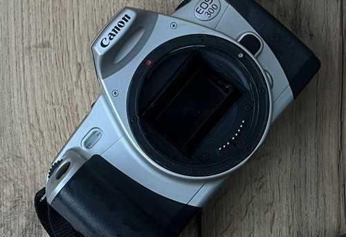 Пленочный фотоаппарат Canon EOS 300