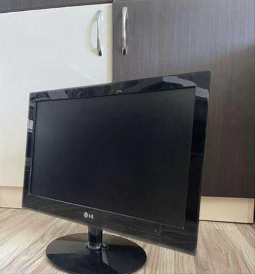 Монитор LG