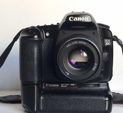 Canon 30d + battery grip + helios-44m + адаптер