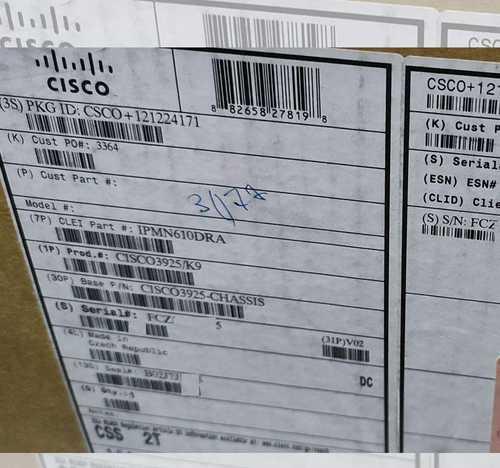 Маршрутизатор cisco3925/K9