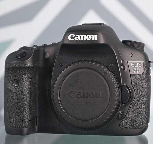 Canon 7D Body (пробег 18тыс)