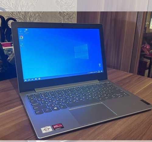 Ноутбук Lenovo ideapad 1