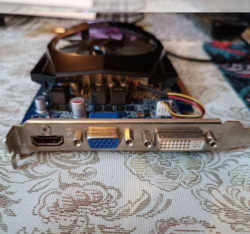 Видеокарта Geforce 210 Gigabyte