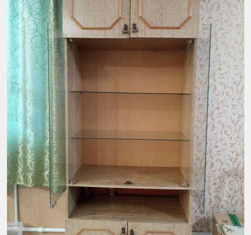 Шкаф для посуды