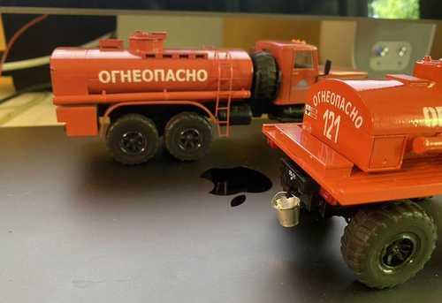 Модель краз 255 бензовоз с прицепом 1/43